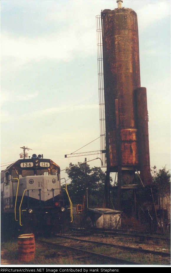 GWRR 136 sits under sanding tower made from old tank car at Airline, GA